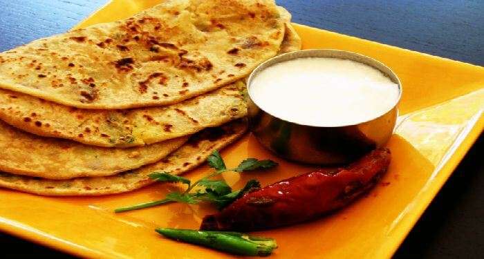 Best Street Food In Delhi 2026: Top 32 Delights From The Streets