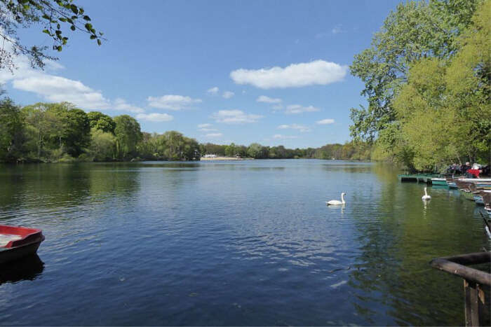 9 Best Romantic Places In Berlin For A Germany Date For Two!