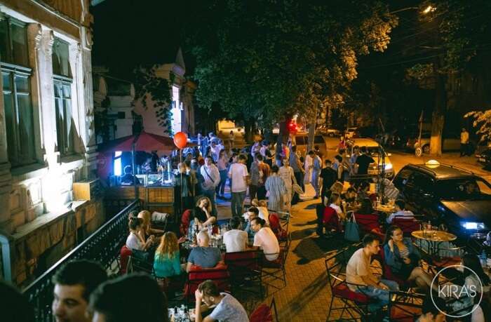 Chisinau Nightlife: 10 Places Every Party Lover Must Visit Once!