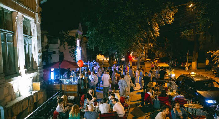 Experience The Exciting Moldova Nightlife At These 10 Places!