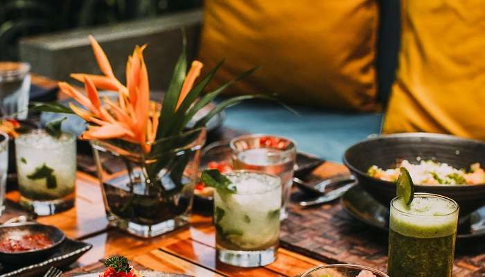 Nightlife In Indore: 10 Best Places to Eat, Dance and Party Hard